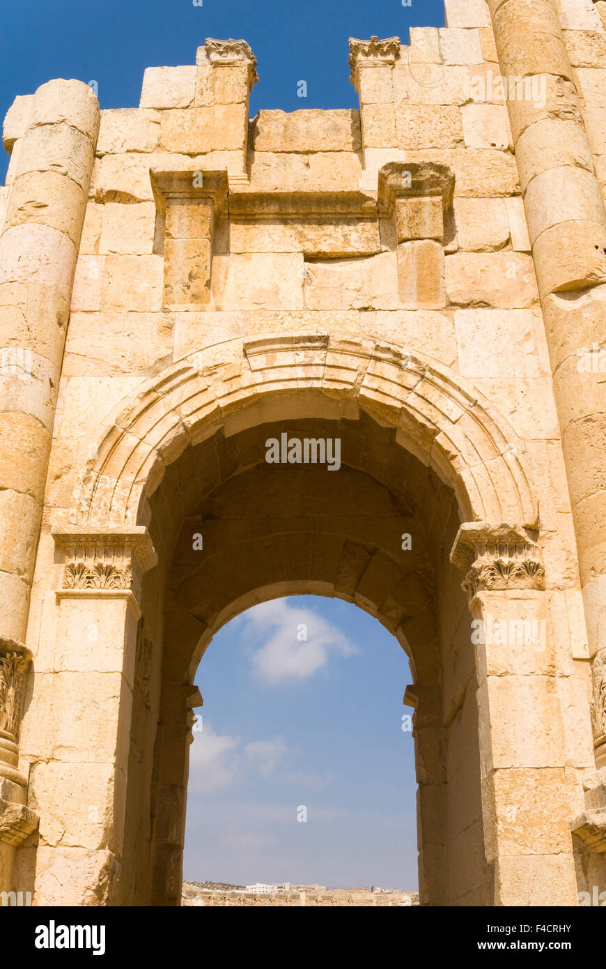 South Gate, Jerash, Jordan. Once the Roman Decapolis city of Gerasa ...