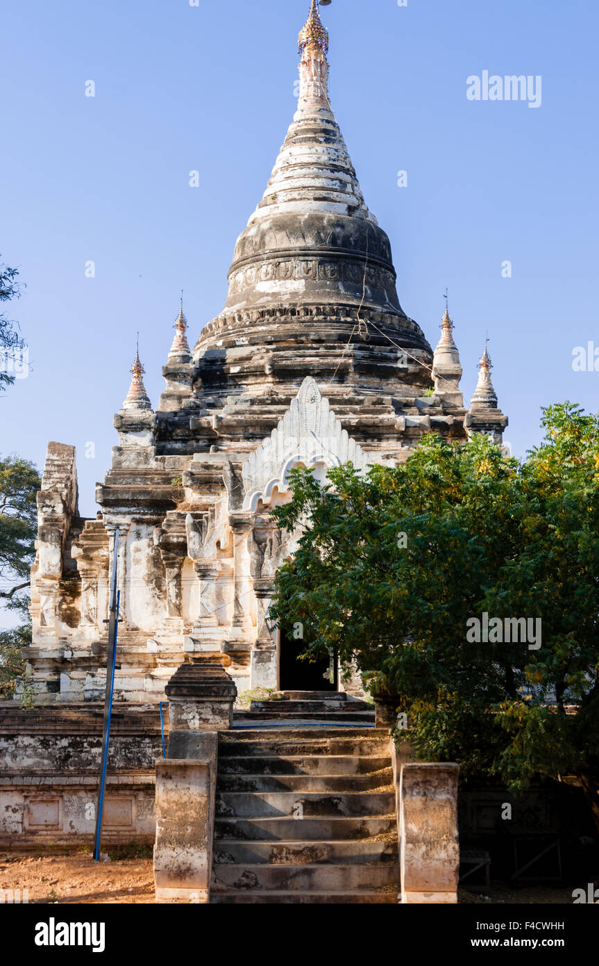 Shwesandaw paya pagoda hi-res stock photography and images - Alamy