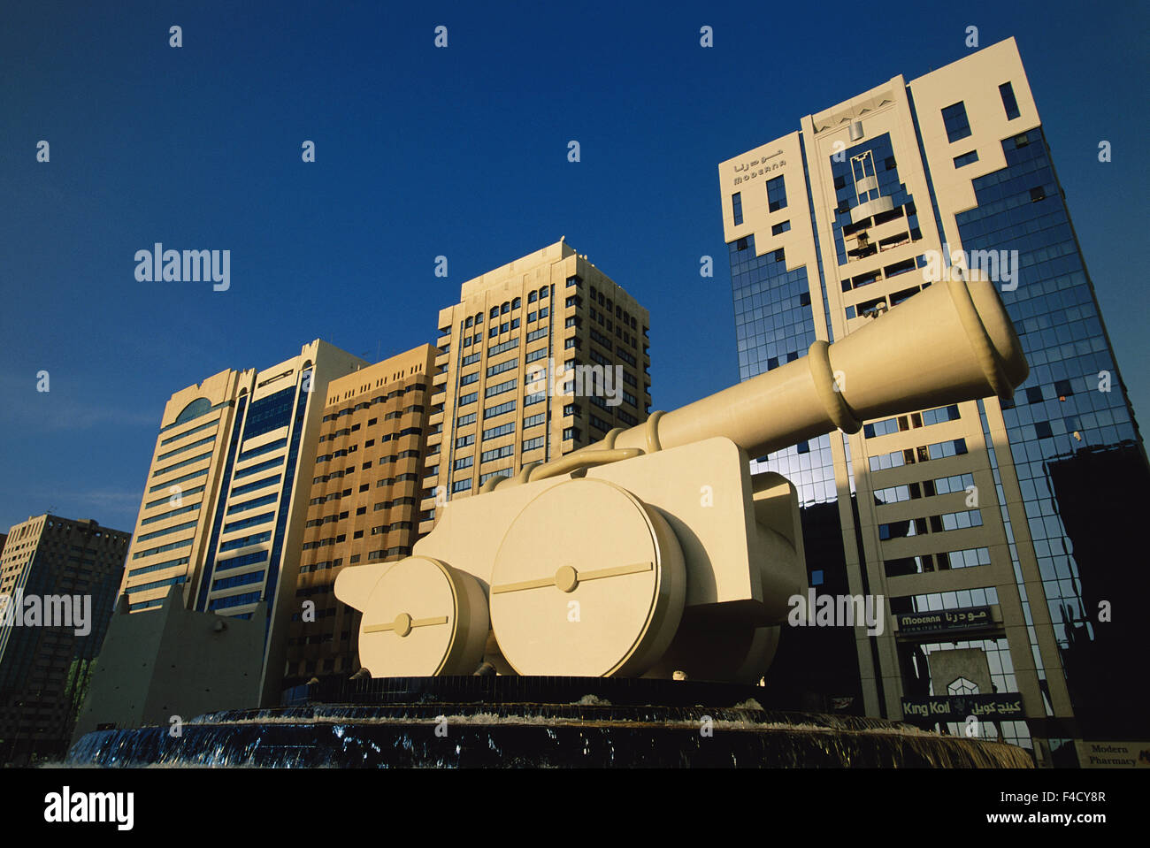Cannon sizes hi-res stock photography and images - Alamy