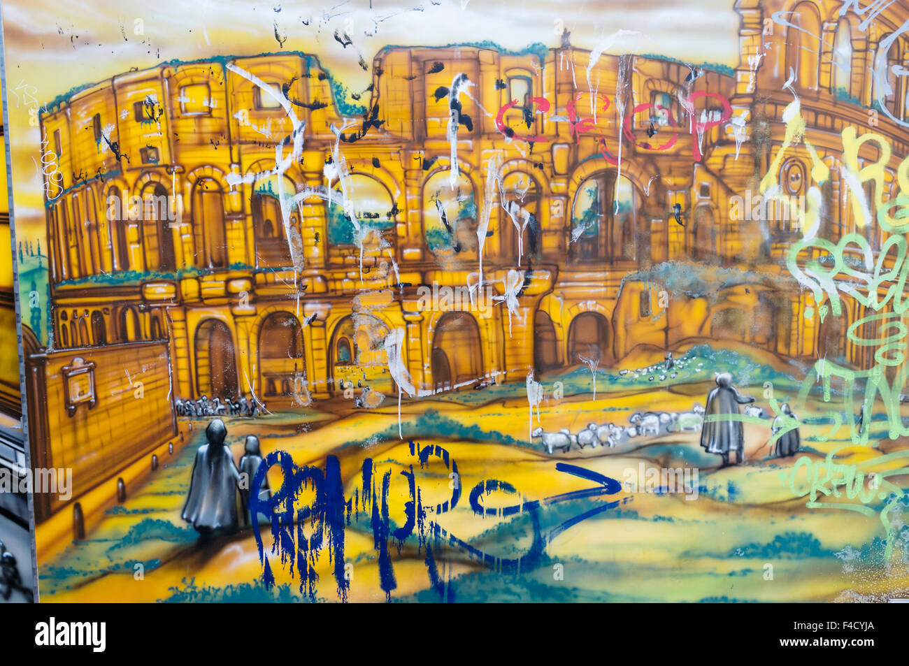Colosseum graffiti. Testaccio, Rome, Italy Stock Photo: 88795570 - Alamy