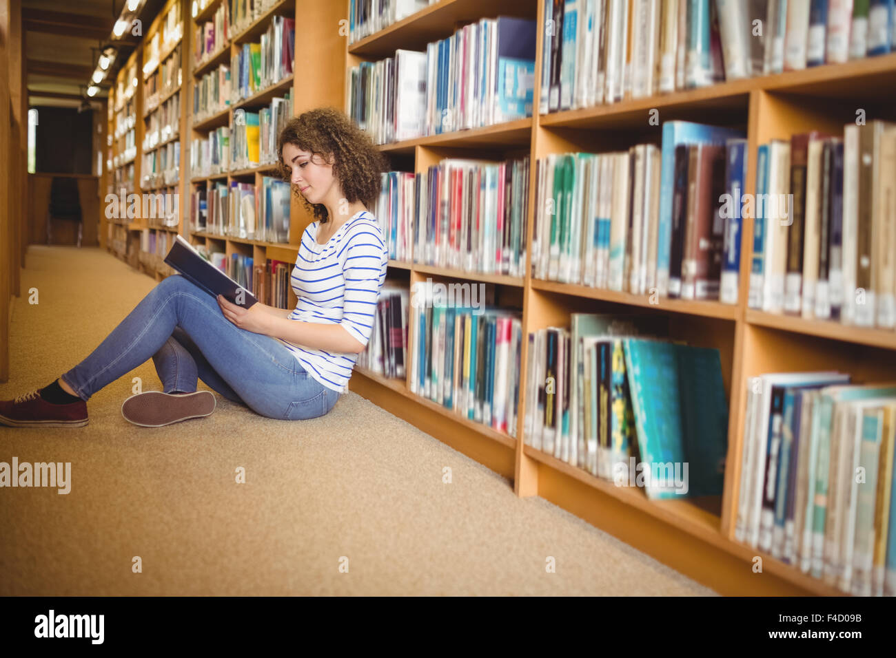 Library floor hi-res stock photography and images - Alamy