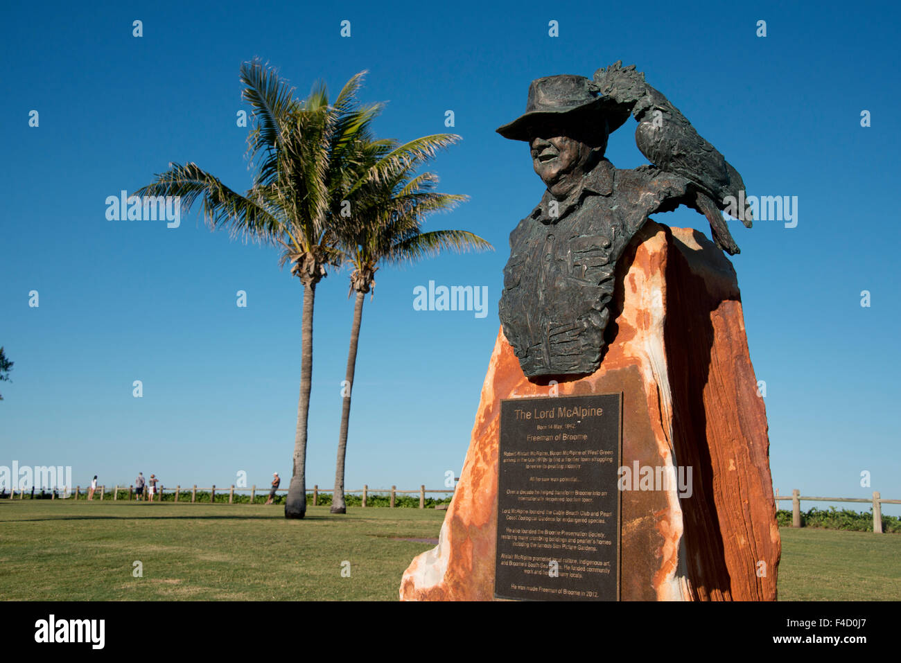 Lord mcalpine hi-res stock photography and images - Alamy
