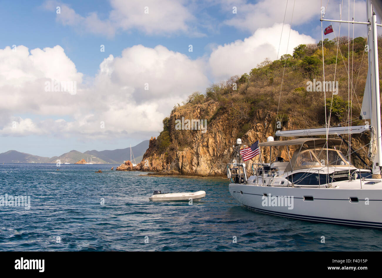 Norman island snorkeling site the caves hi-res stock photography and ...