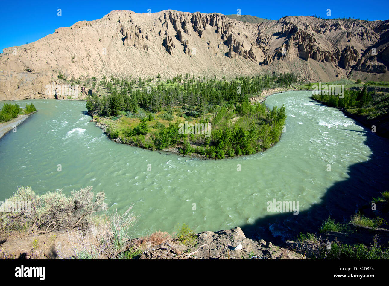 The glacier fed Chilcotin River in B.C.'s grasslands flows through ...