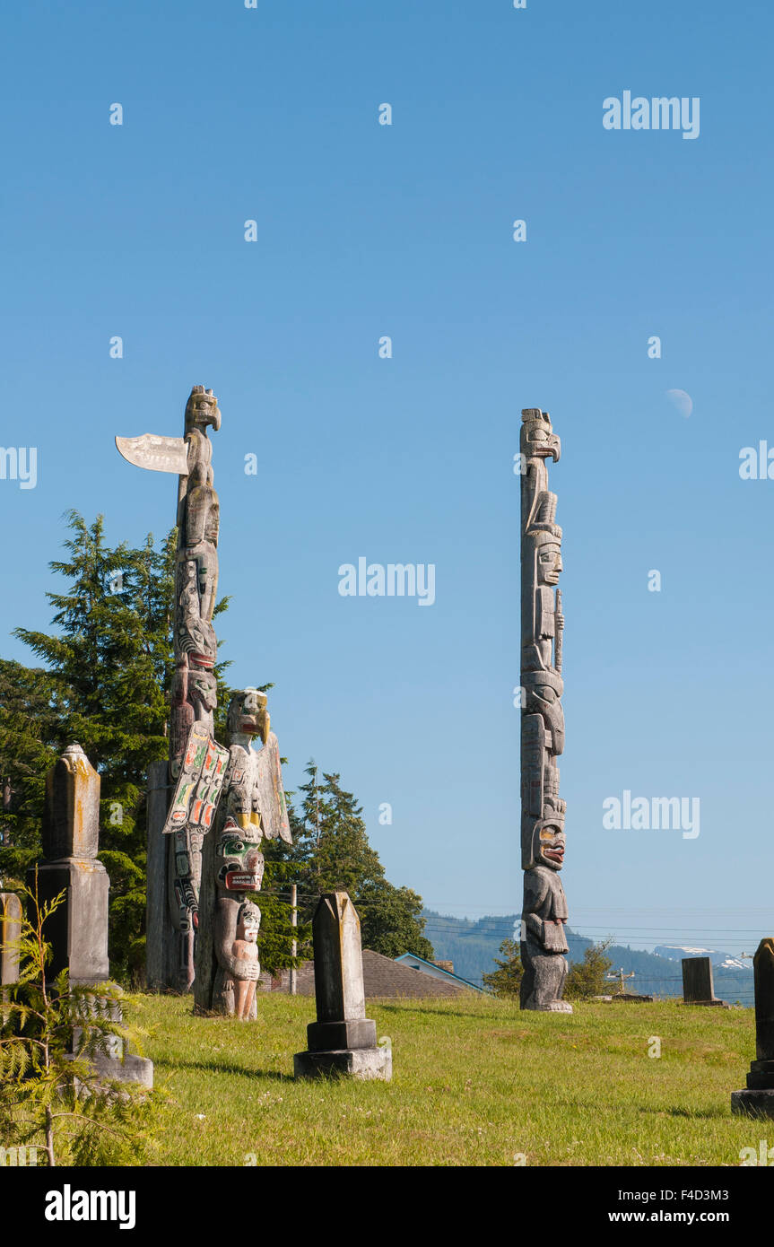 Totem poles in cemetery in Alert Bay, British Columbia, Canada Stock ...