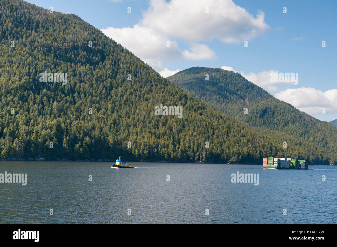Tug boat and barge in british columbia hi-res stock photography and ...