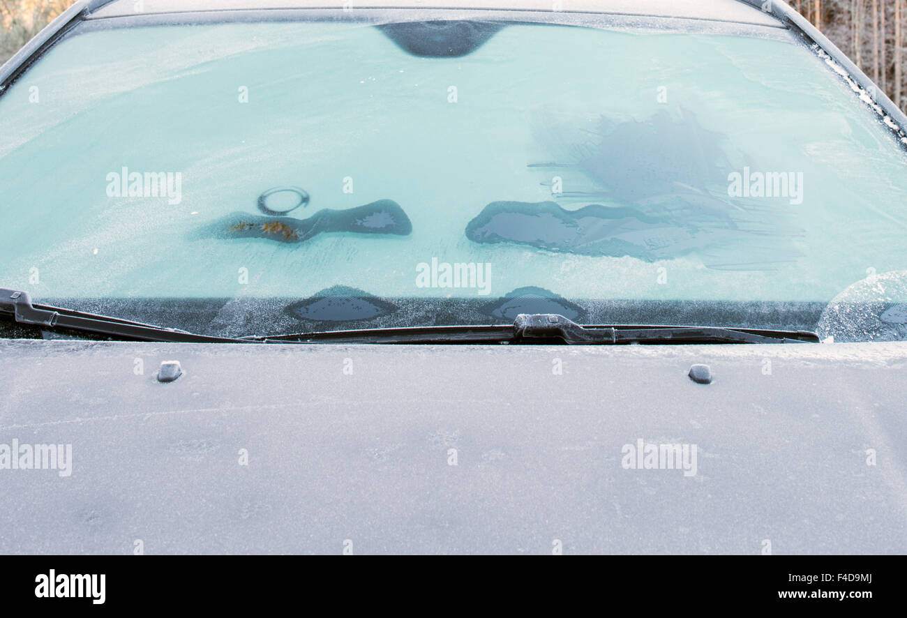 Icy wind shield Stock Photo - Alamy