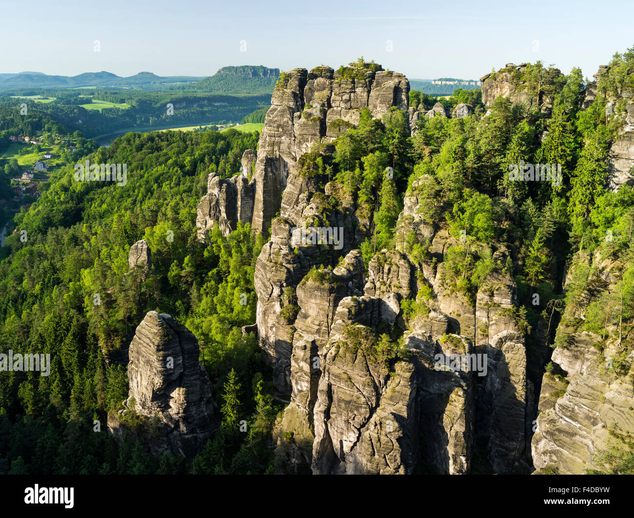 Elbe Sandstone Mountains (Elbsandsteingebirge) in the National Park ...