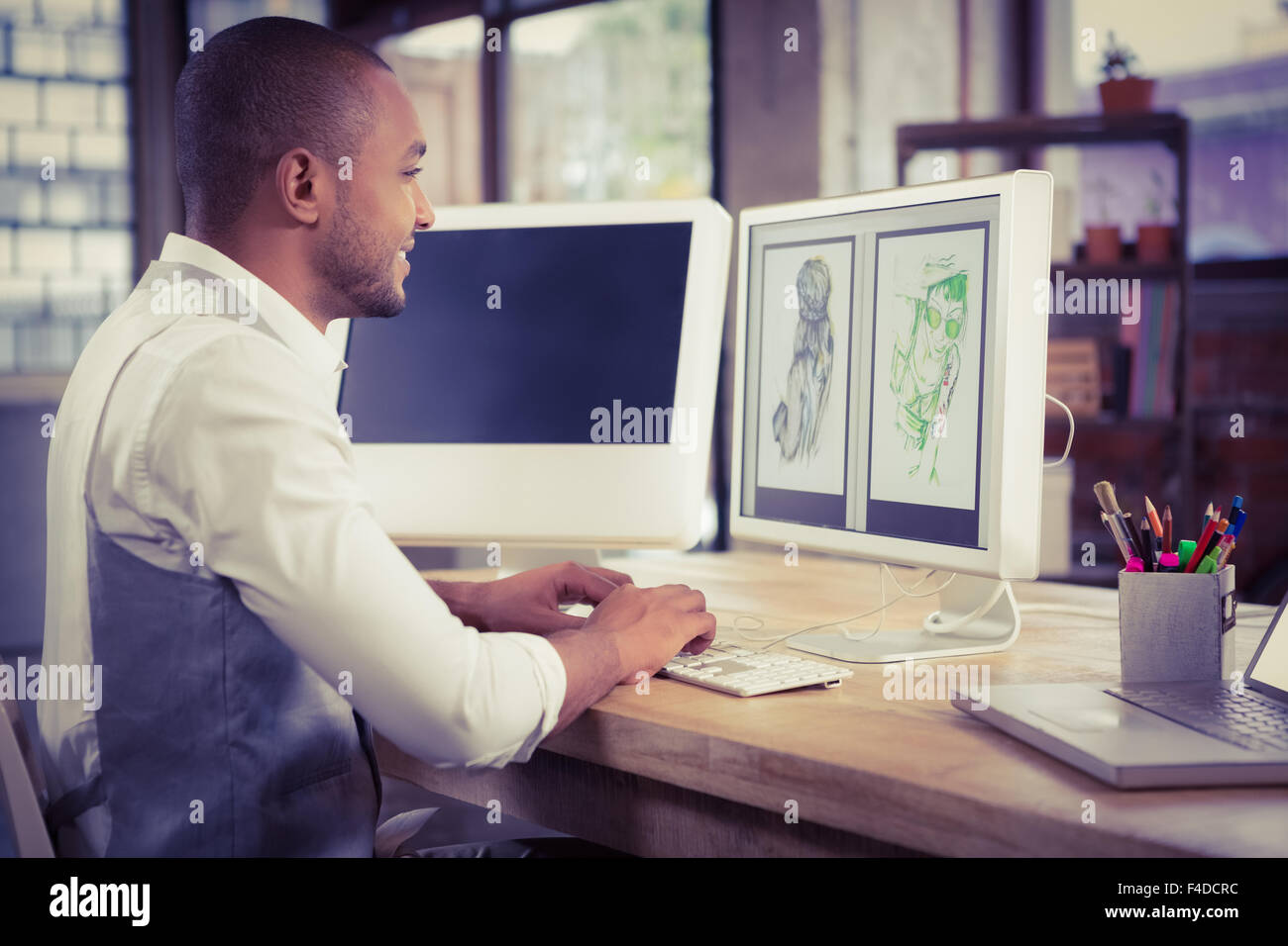 Cartoonist hi-res stock photography and images - Alamy