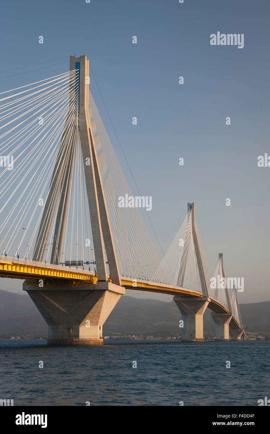 Greece, Peloponnese, Gulf of Corinth, Patra, Rio Antirio Bridge, dawn ...