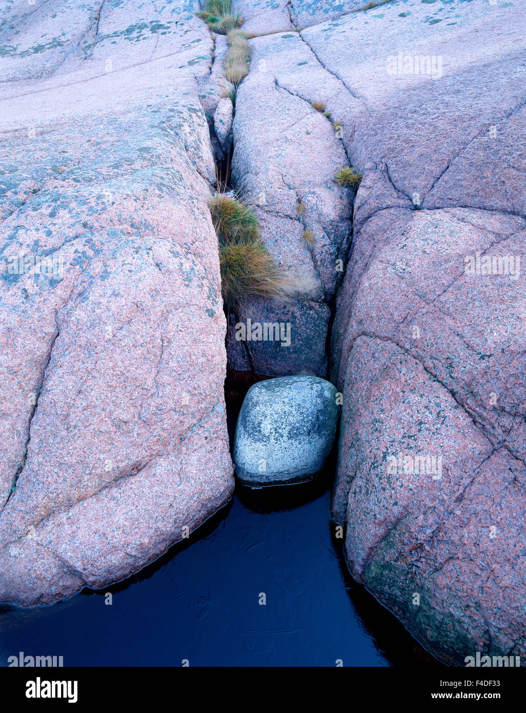 A rock by the sea Stock Photo - Alamy