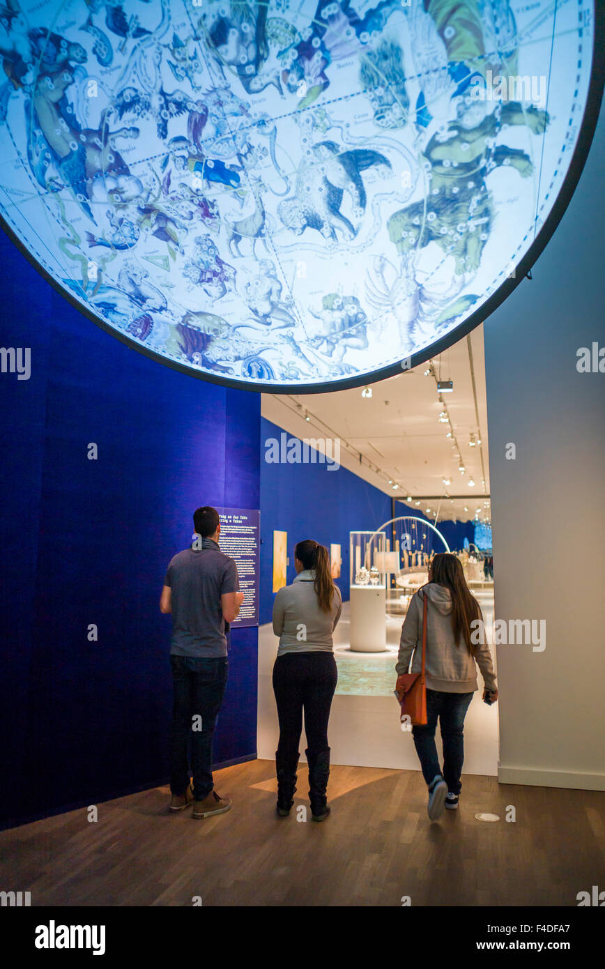 Liebeskind Berlin High Resolution Stock Photography and Images - Alamy