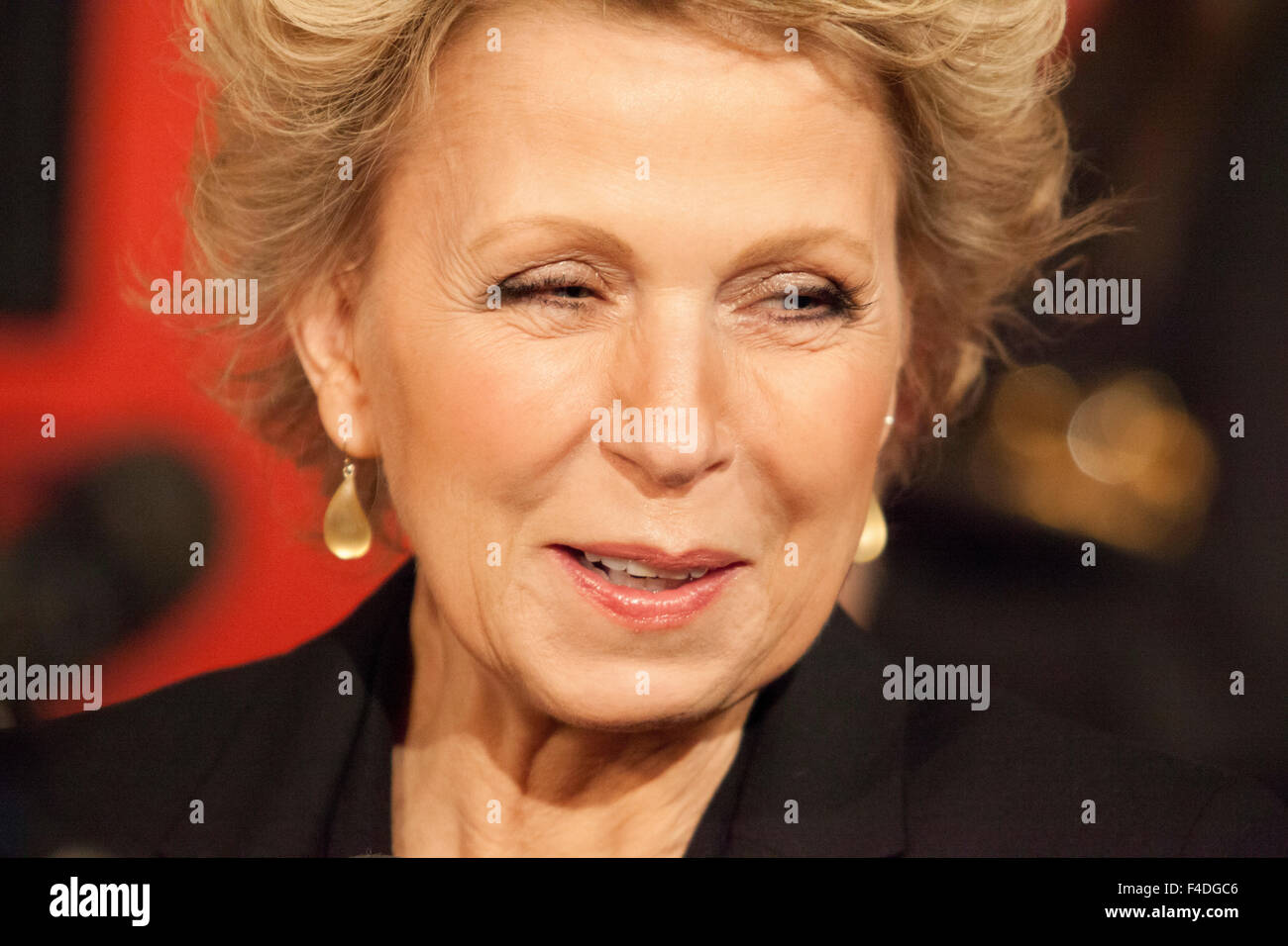 Rome, Italy. 16th October, 2015. Writer Mary Mapes on the Red Carpet ...