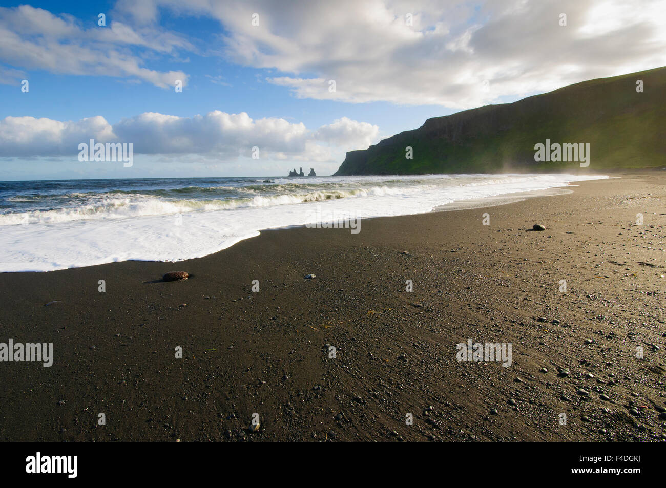 Iceland. Vik i Myrdal. Black sand beach Stock Photo - Alamy
