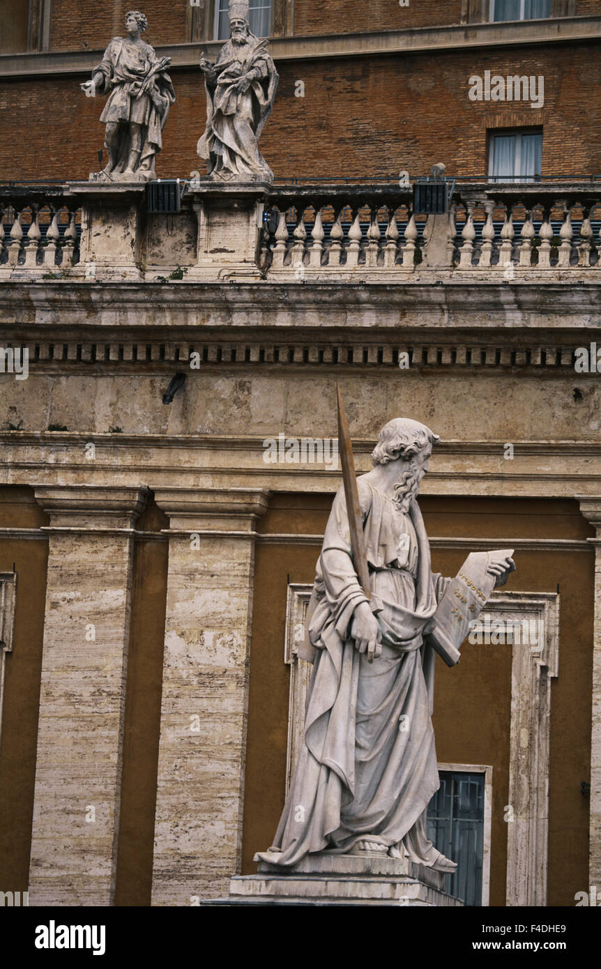 Rome, Vatican City, View of Statues at St. Peters Basilica church ...