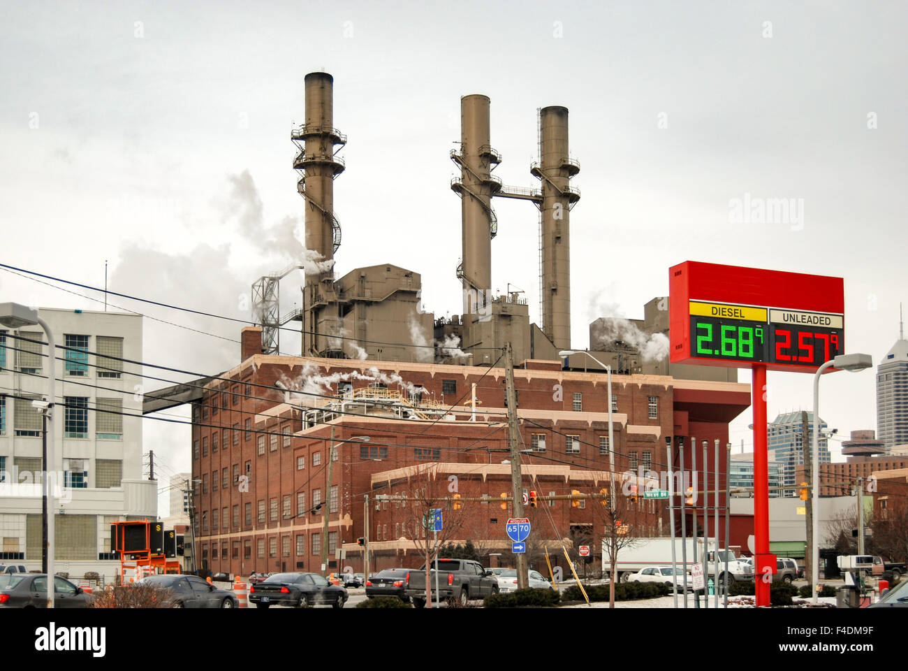 Factory Building in a Busy Urban Environment Stock Photo - Alamy
