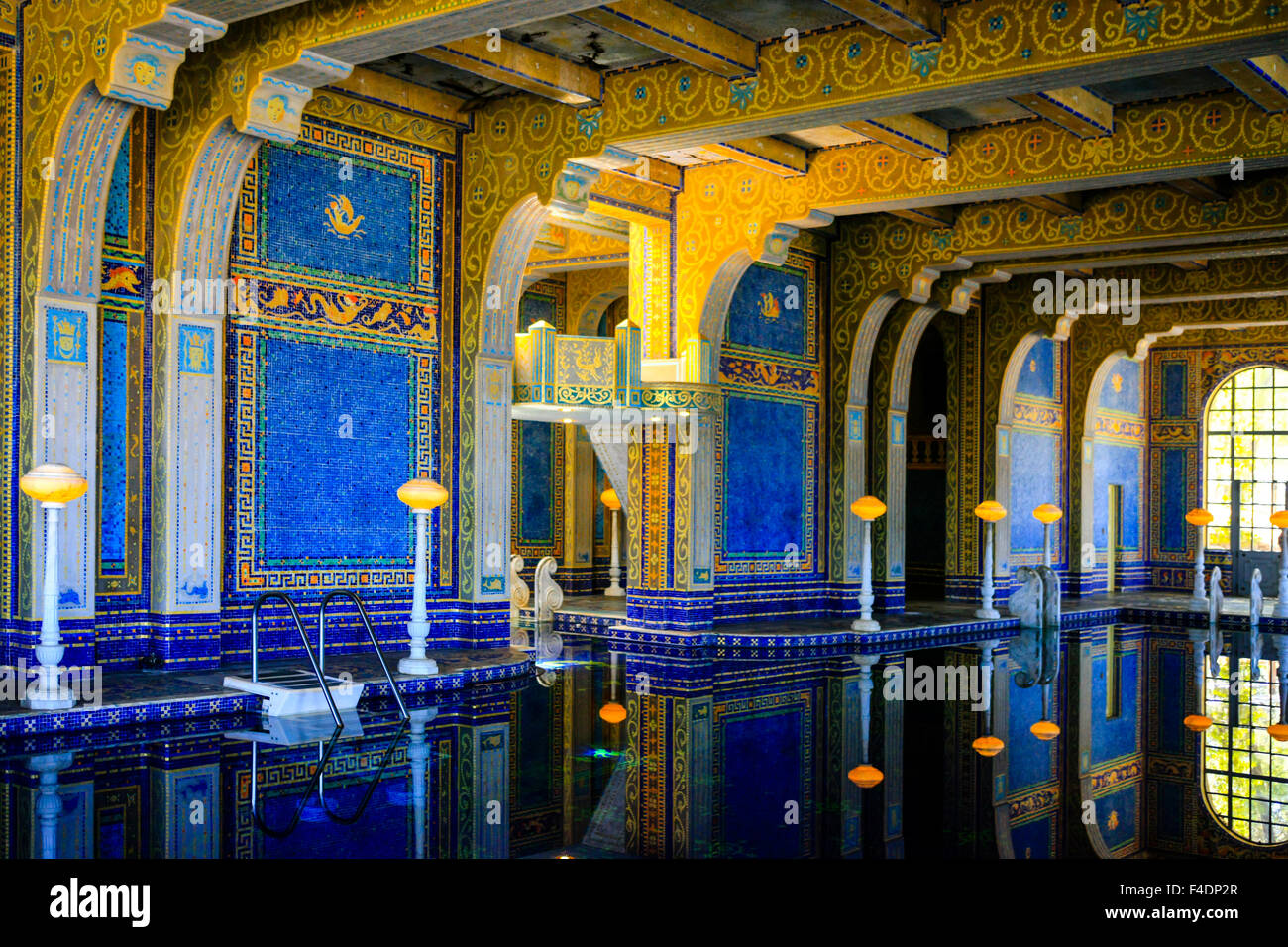 Hearst roman indoor pool hi-res stock photography and images - Alamy
