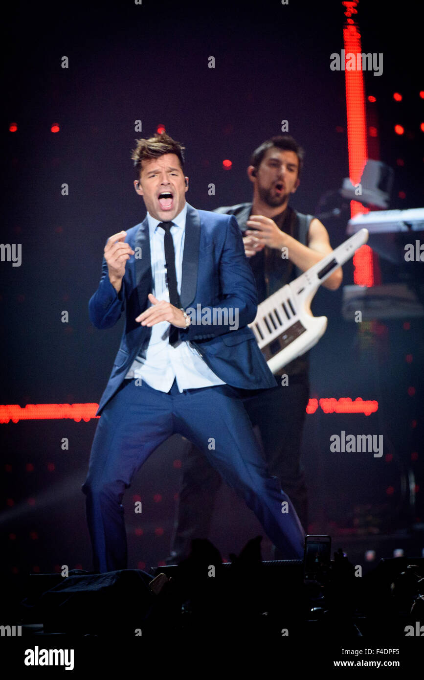 Toronto, Ontario, Canada. 15th Oct, 2015. Puerto Rican singer, actor ...