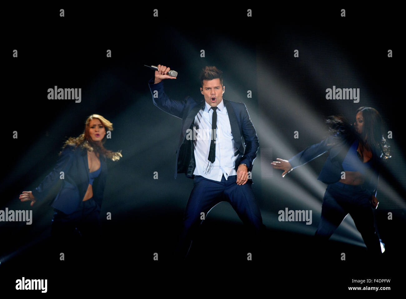 Ricky martin puerto rican singer hi-res stock photography and images ...