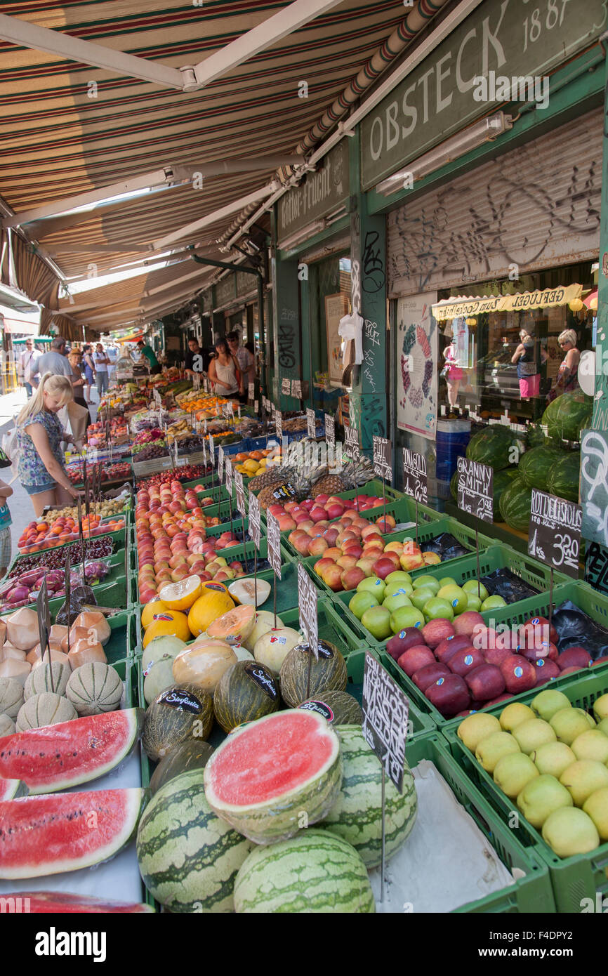 Market Stall in Naschmarket, Vienna, Austria Stock Photo - Alamy
