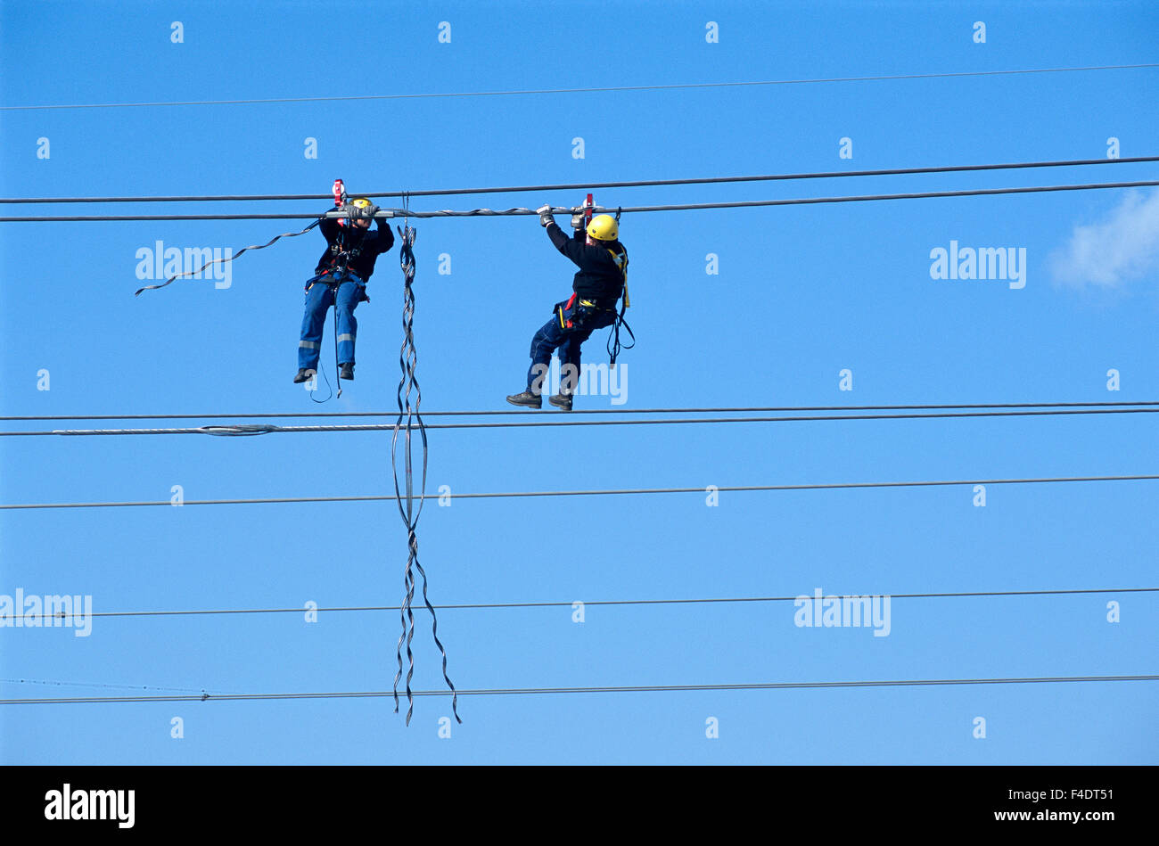 Work on high voltage power hi-res stock photography and images - Alamy