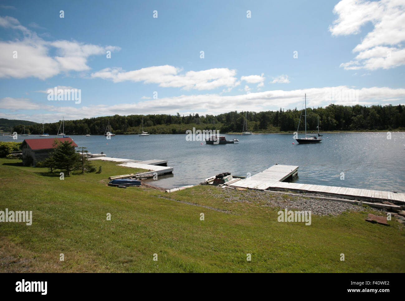 Village of baddeck hi-res stock photography and images - Alamy