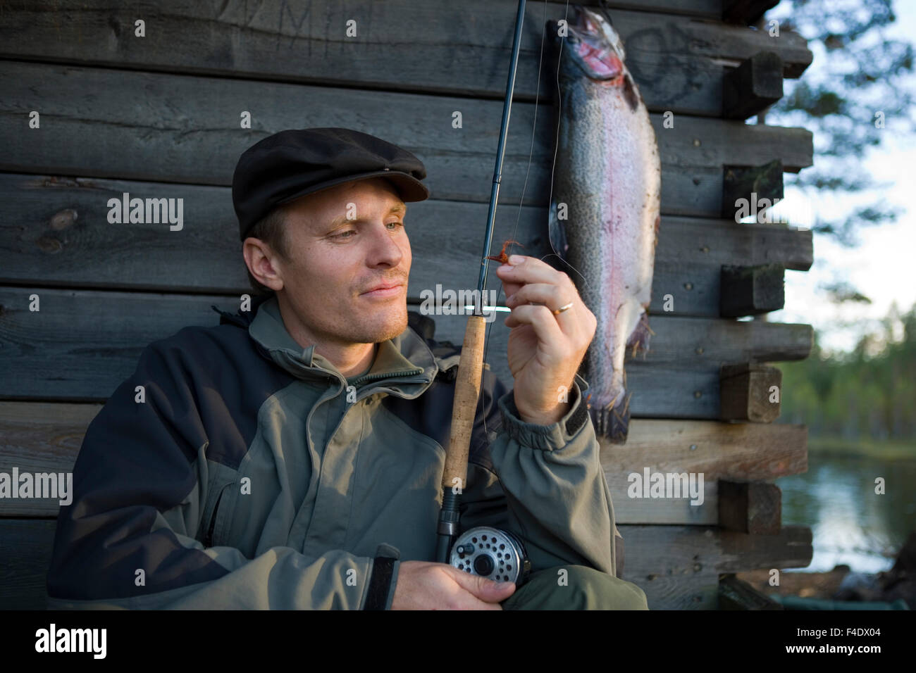 Fishing capture hi-res stock photography and images - Alamy