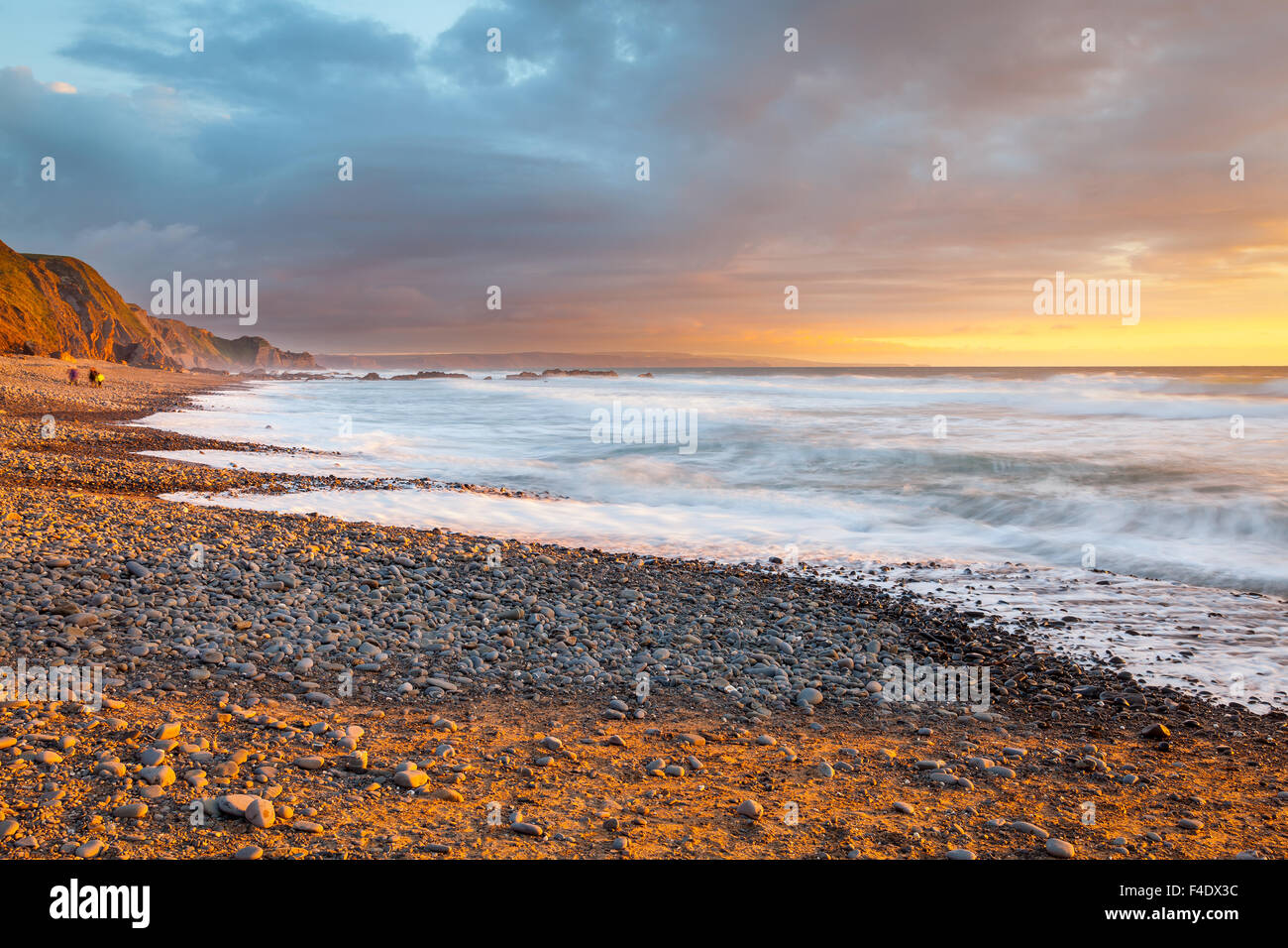 Dramtic sunset on the beach at Sandymouth near Bude North Cornwall ...