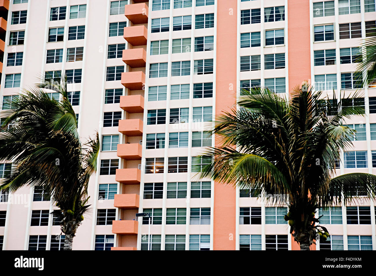 A hotel building in Miami, Florida Stock Photo - Alamy