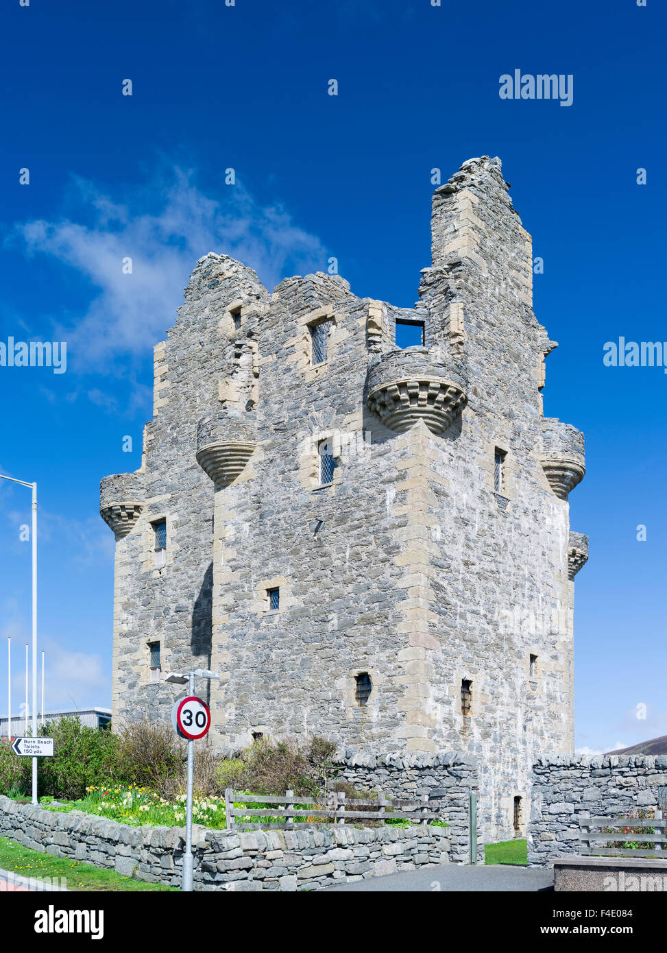 Scalloway Castle, landmark of Scalloway, the former capital of the ...