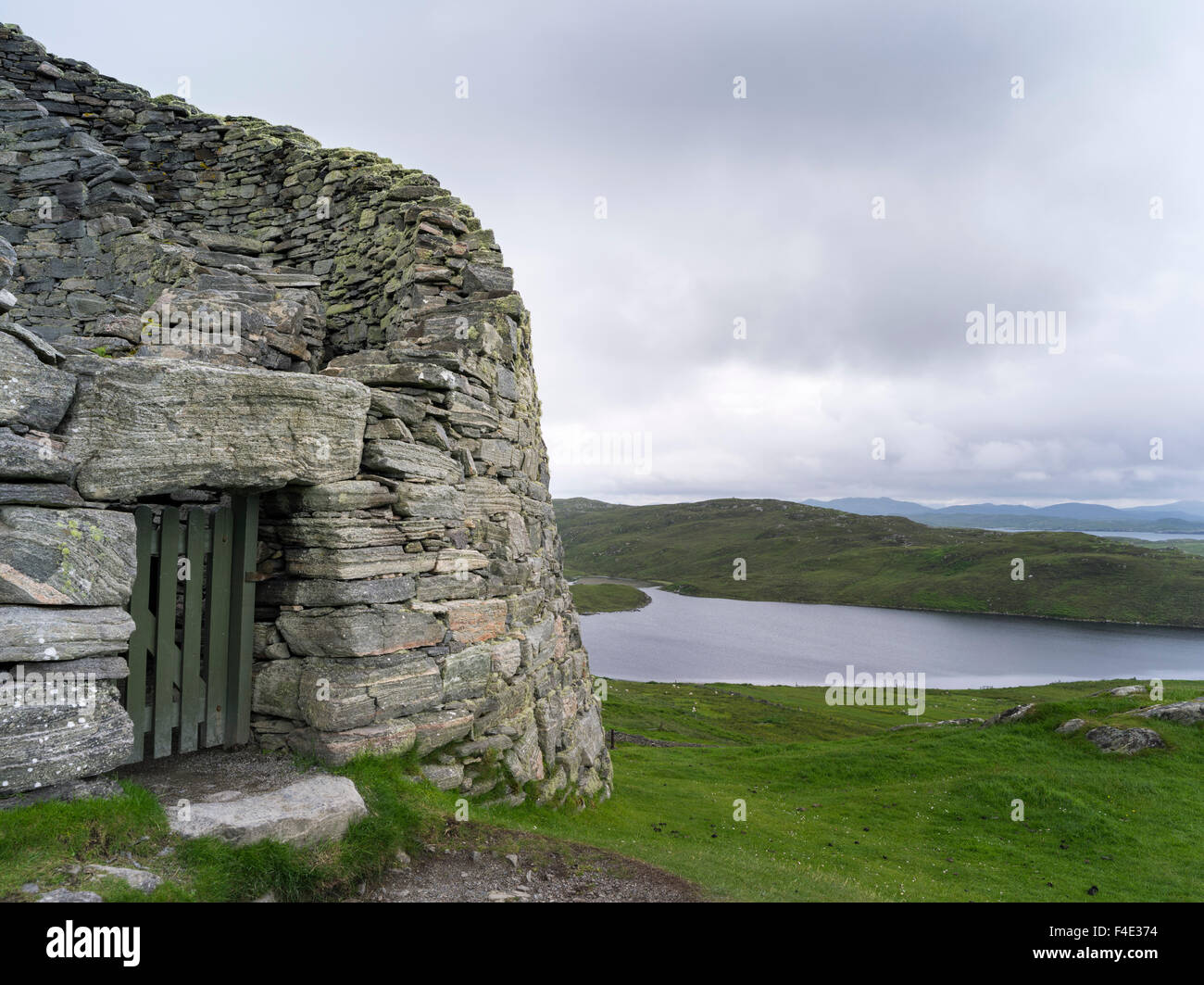 Dun carloway pictish broch hi-res stock photography and images - Alamy