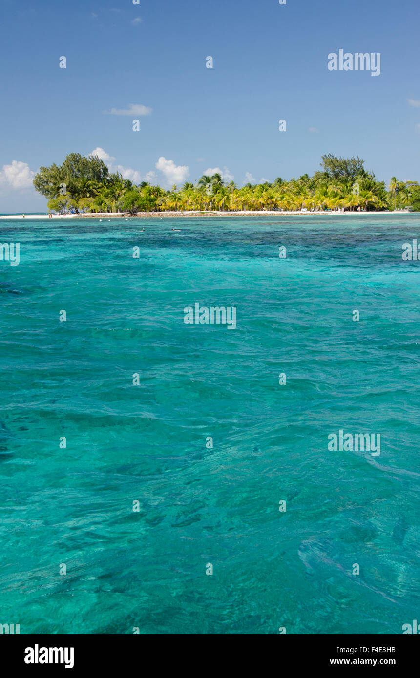 Belize, Stann Creek District. South Water Caye Marine Reserve, a 12 ...