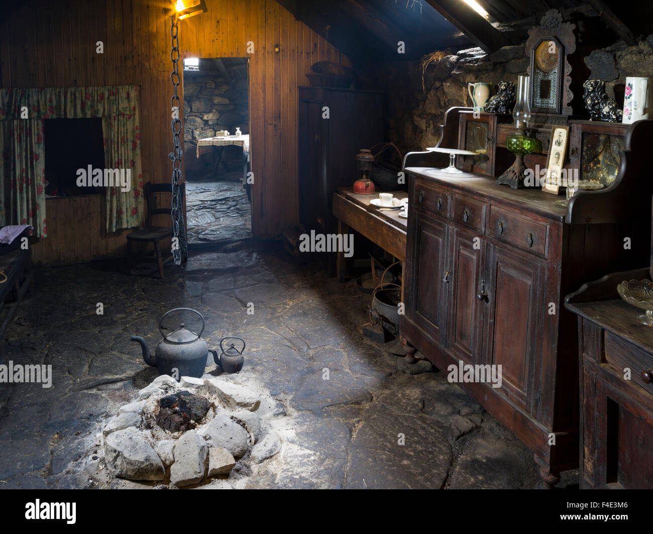 Open peat fire hi-res stock photography and images - Alamy