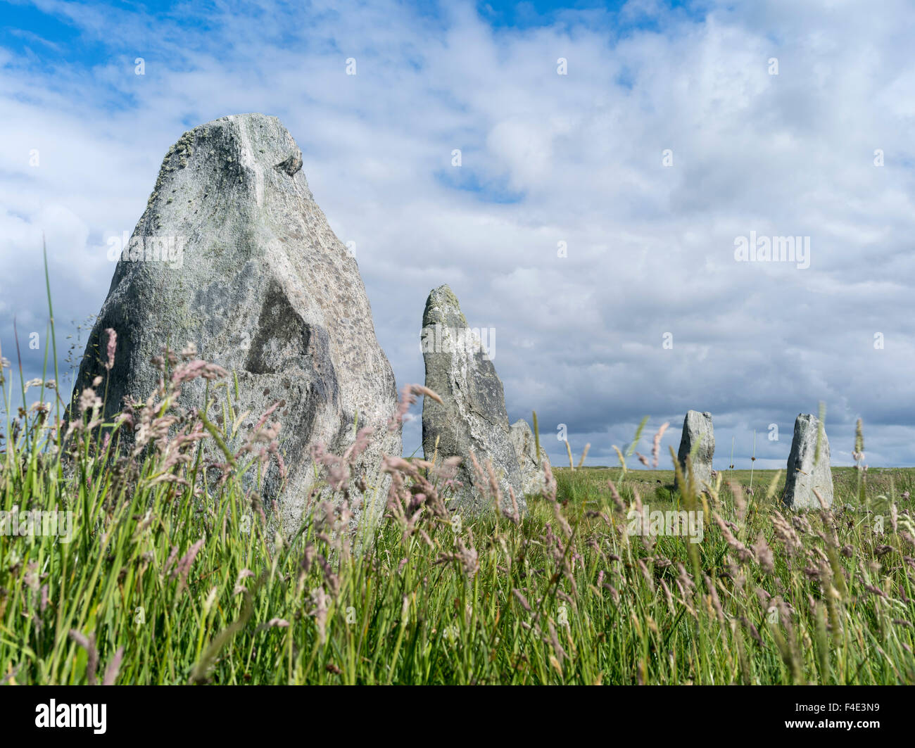 Callanish iii standing calanais island hi-res stock photography and ...