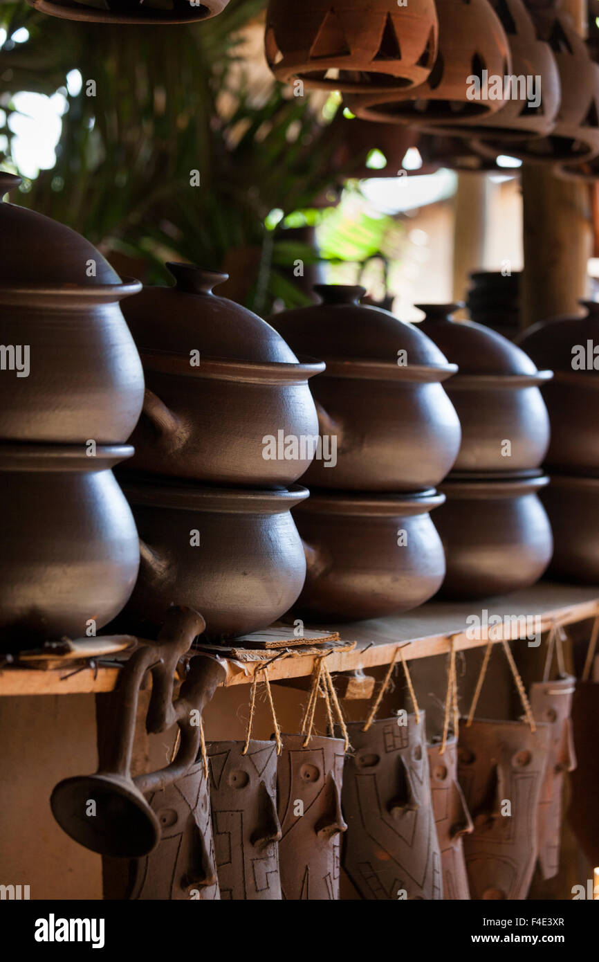 Chile pottery hi-res stock photography and images - Alamy