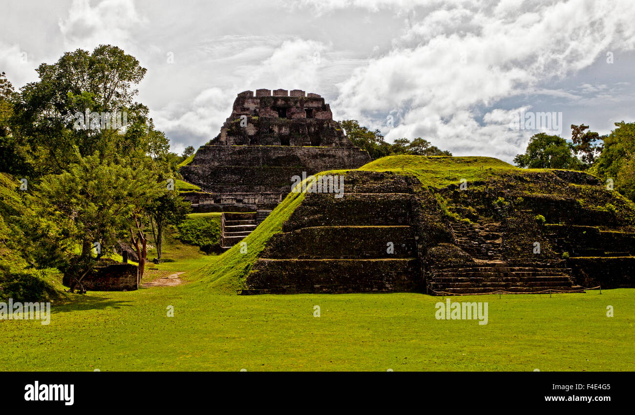 Mayan ruins at Xunantunich, Cayo, Belize Stock Photo - Alamy