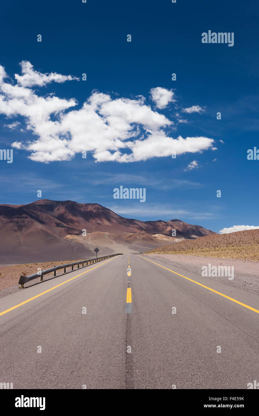 Chile, Atacama Desert, Ruta 27 CH highway Stock Photo - Alamy