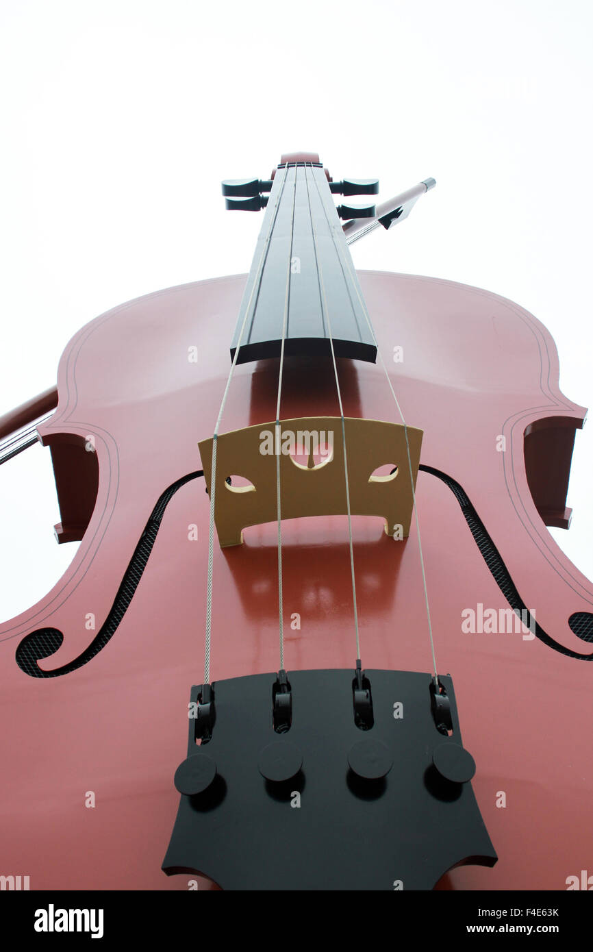 The worlds largest fiddle hi-res stock photography and images - Alamy