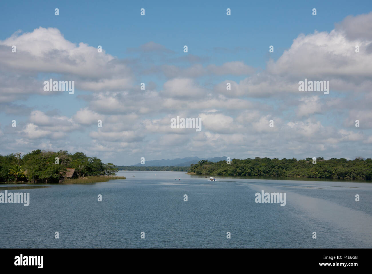 Guatemala, Izabal, near the town of Livingston, Rio Dulce River. Scenic ...