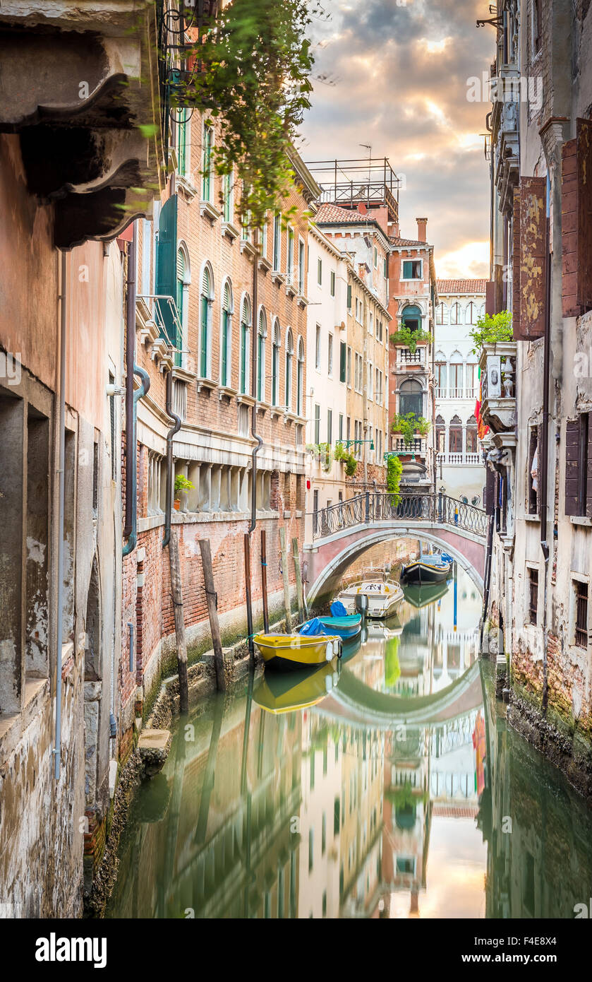 Venice water street hi-res stock photography and images - Alamy