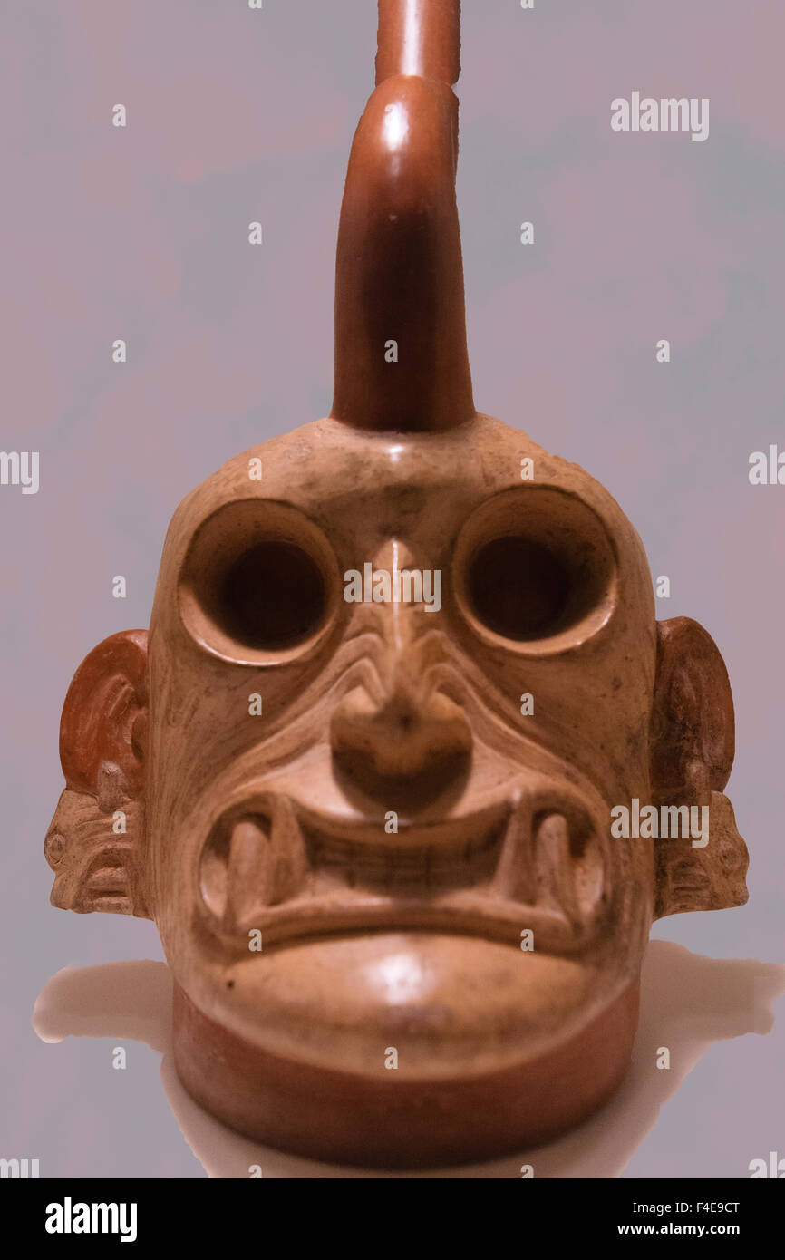 Pre-Colombian ceramic art in Larco Museum, Lima, Peru Stock Photo - Alamy