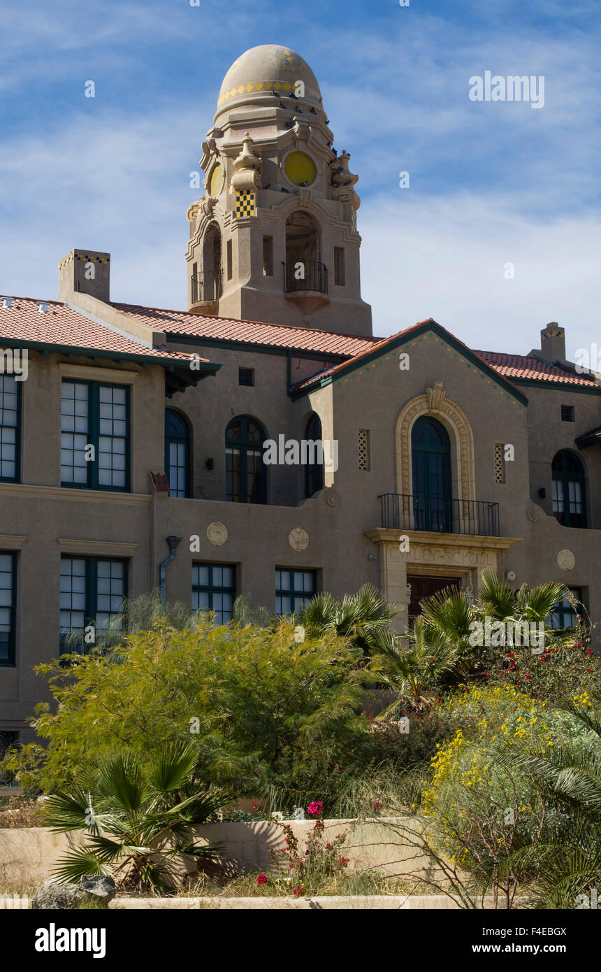 Curley school hi-res stock photography and images - Alamy