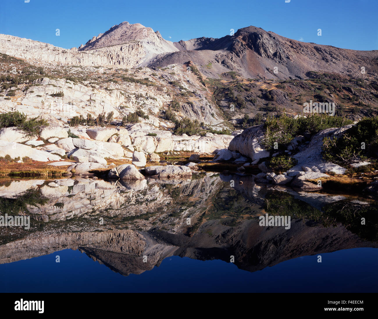 California, Sierra Nevada Mountains, Twenty Lakes Basin, Mountain peaks ...