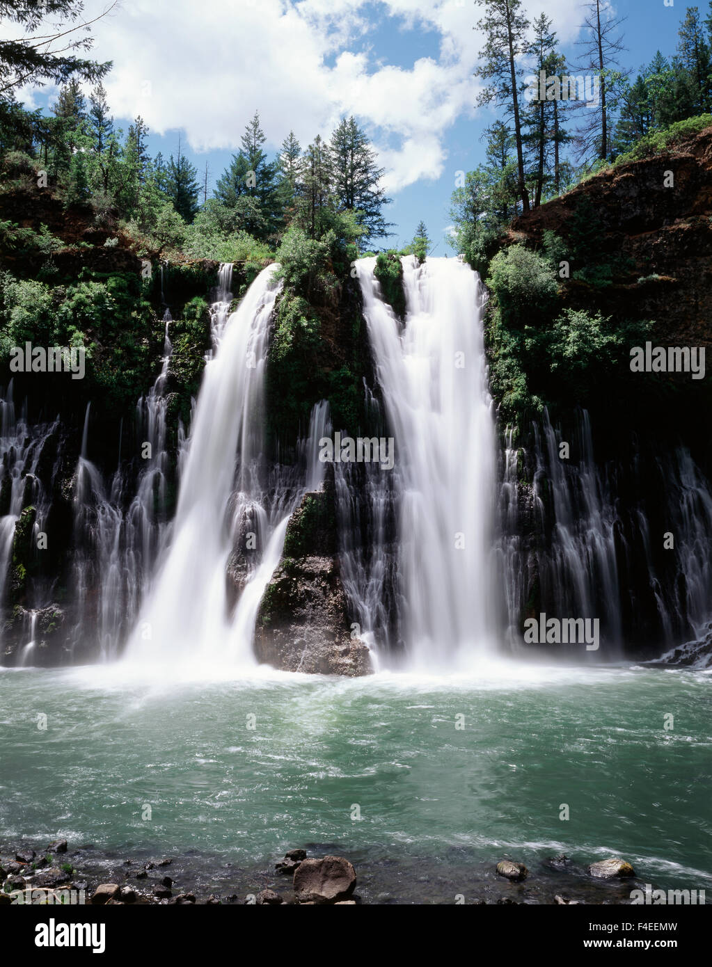 California, McArthur–Burney Falls Memorial State Park, Burney Falls ...