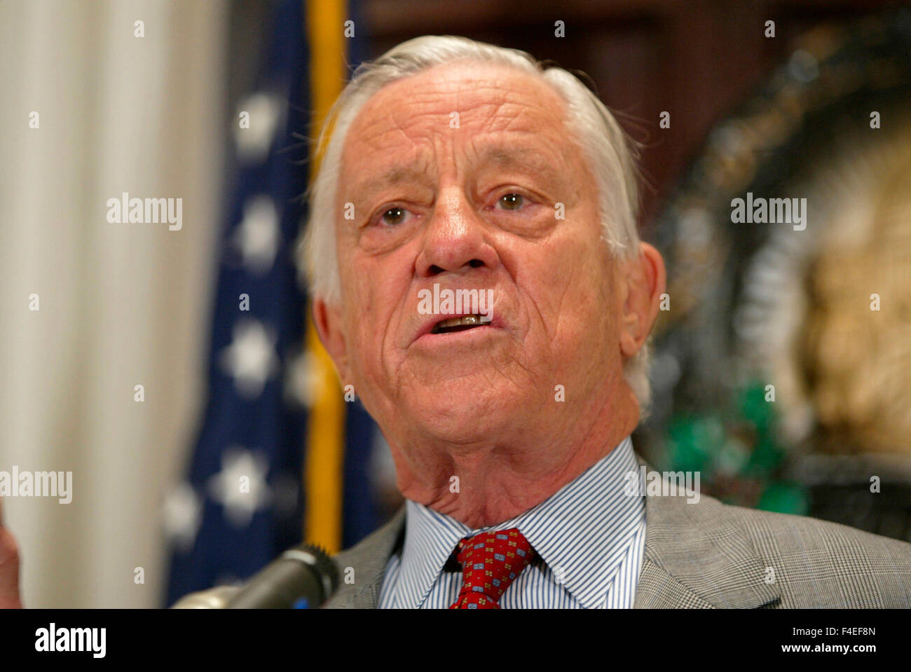 Ben Bradlee, former managing editor of the Washington Post, at a press ...