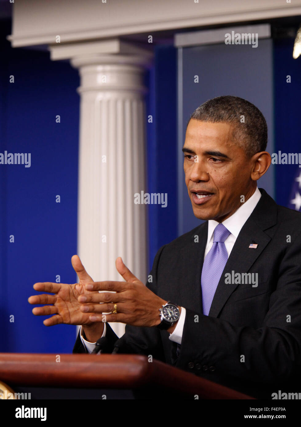 President Barack Obama makes a statement on the Affordable Health Care ...