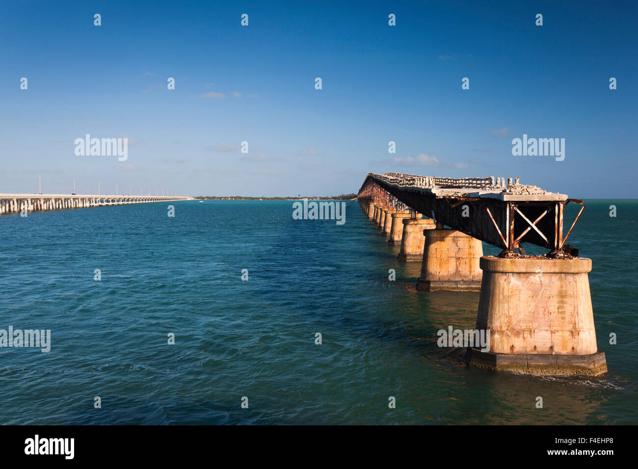 USA, Florida, Florida Keys, Bahia Honda State Park, railroad bridge ...
