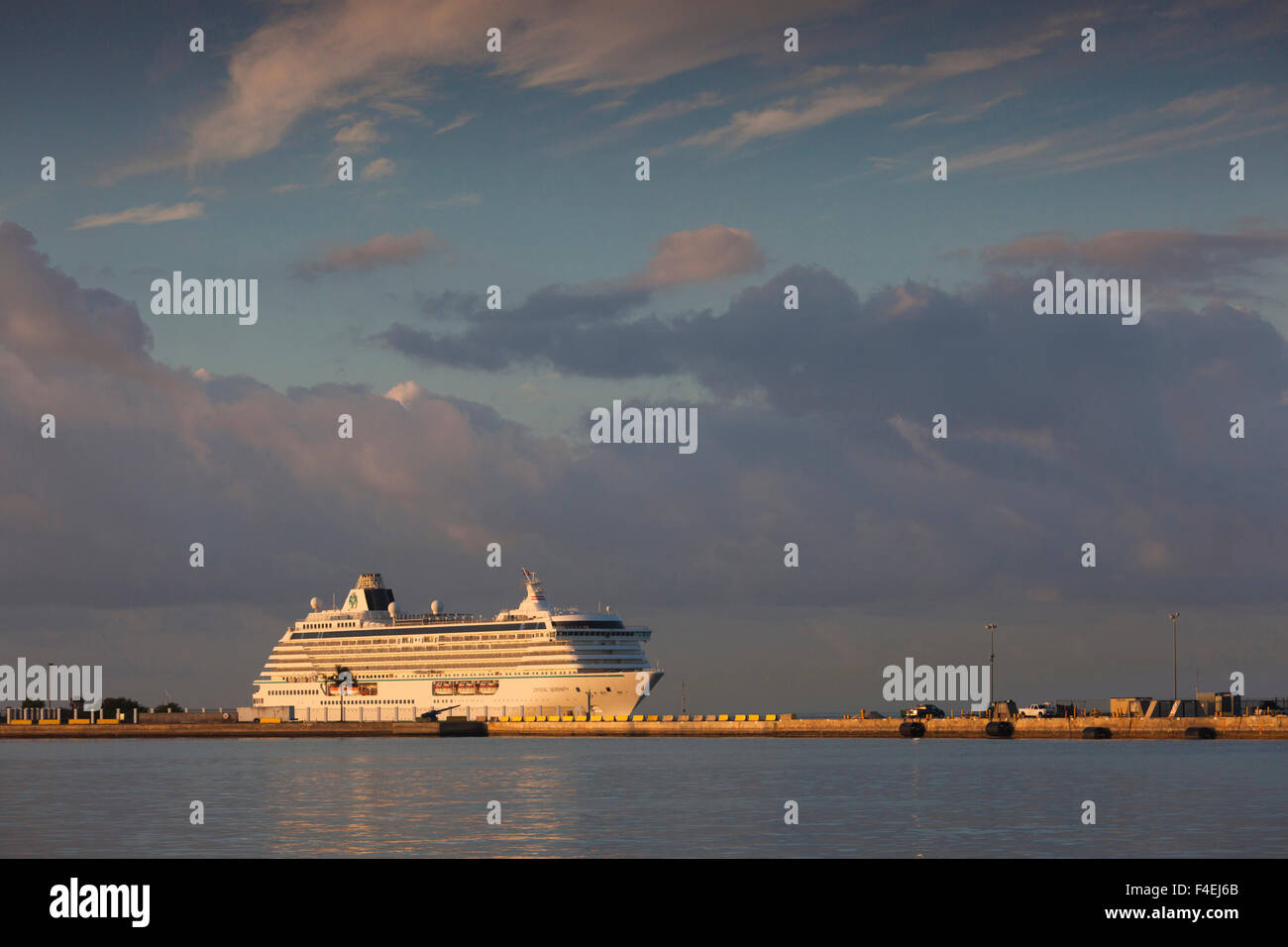 USA, Florida, Florida Keys, Key West, cruise ship, Key West Seaport ...