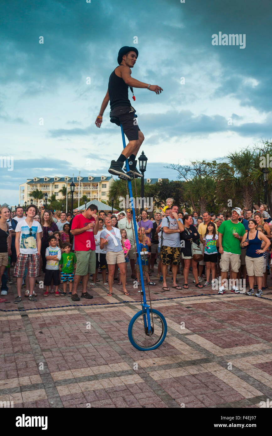 USA, Florida, Florida Keys, Key West, Mallory Square, daily sunset ...