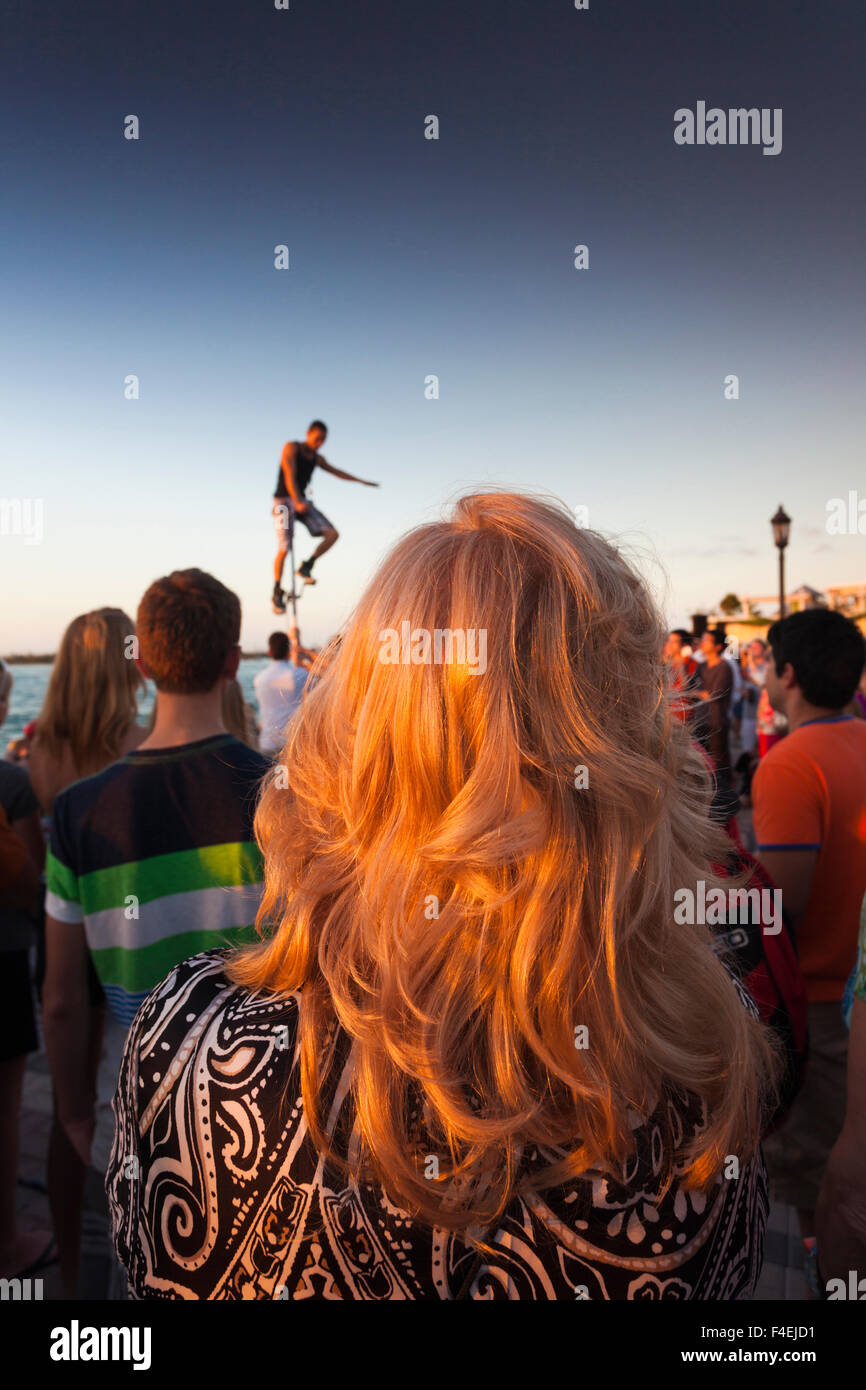 Juggler mallory square hi-res stock photography and images - Alamy